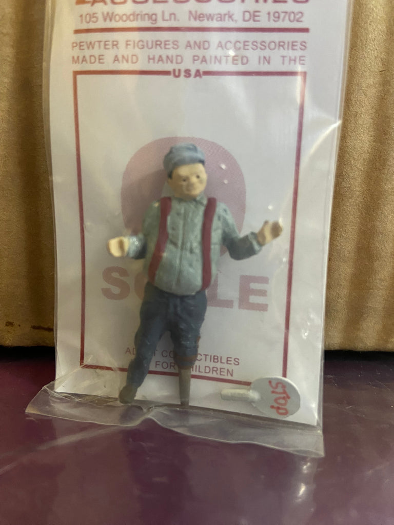 a1597 - Railroad Crossing Watchman with a Peg Leg – 3 Rail Trains