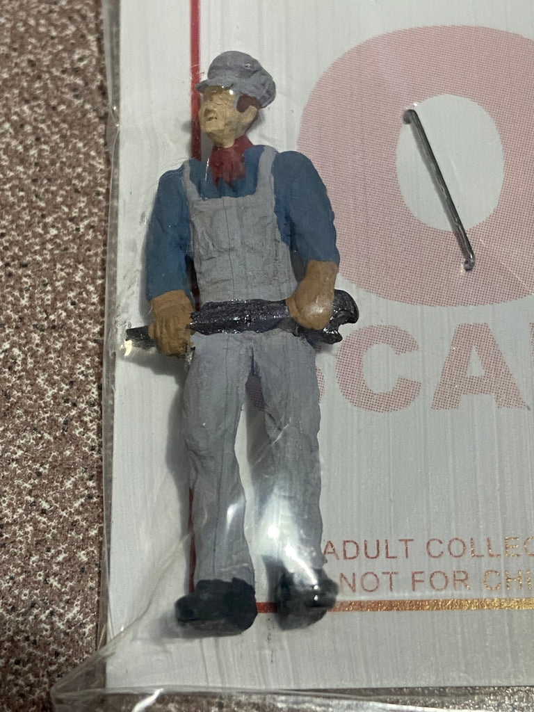 A1586 - Engineer with Wrench #2 – 3 Rail Trains